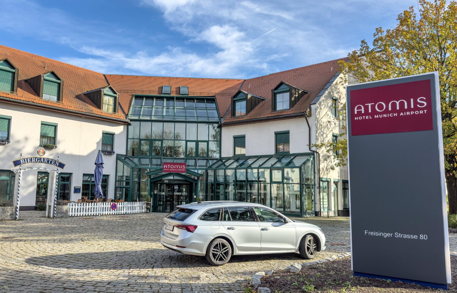 Atomis übernimmt Hotel am Münchener Flughafen – Busmagazin