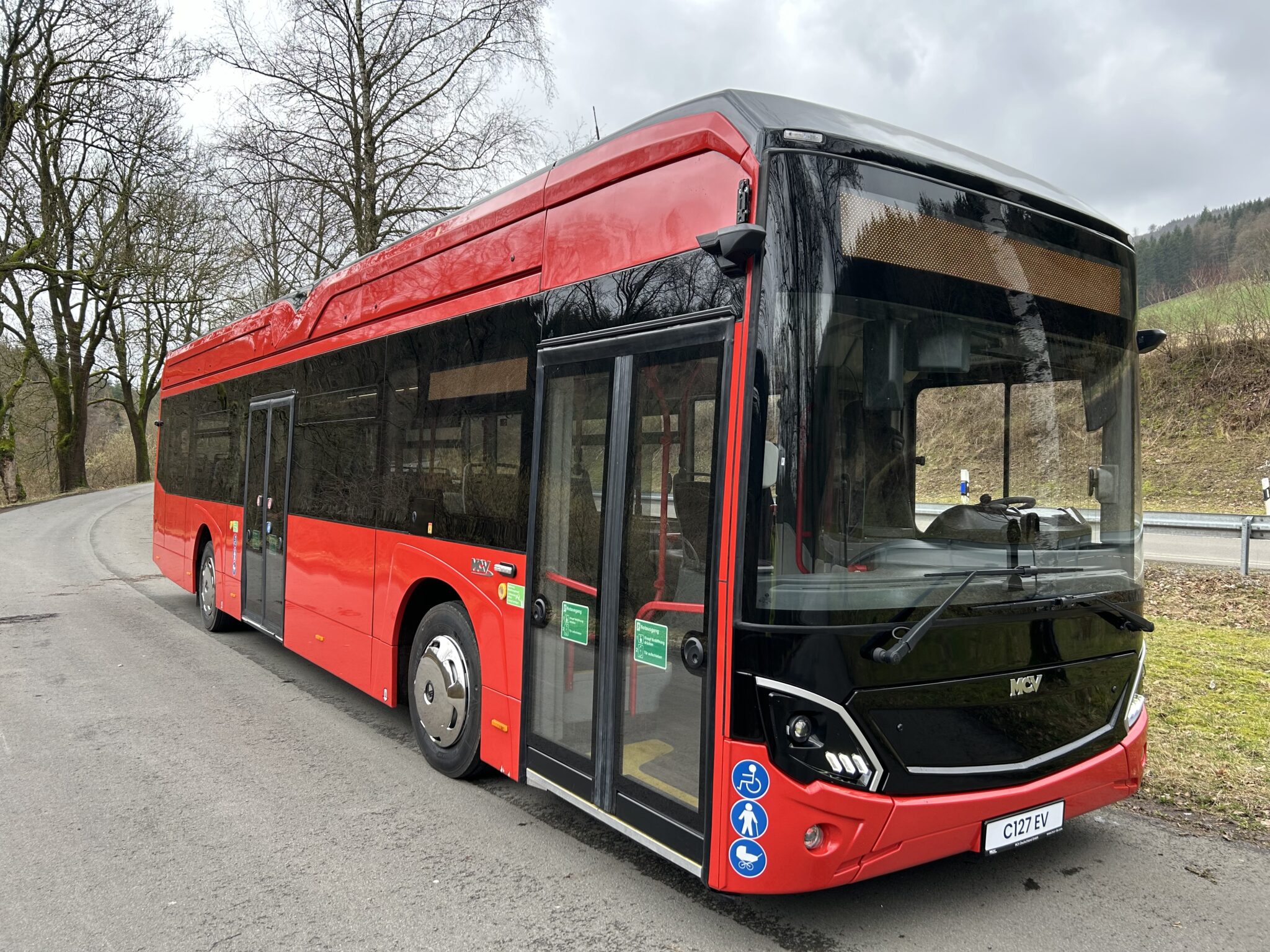 Rheingold-Reisen ordert E-Bus MCV C127 EV – Busmagazin